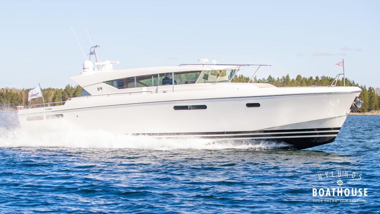 2014 Delta Powerboats 54 IPS, EUR 849 000,-