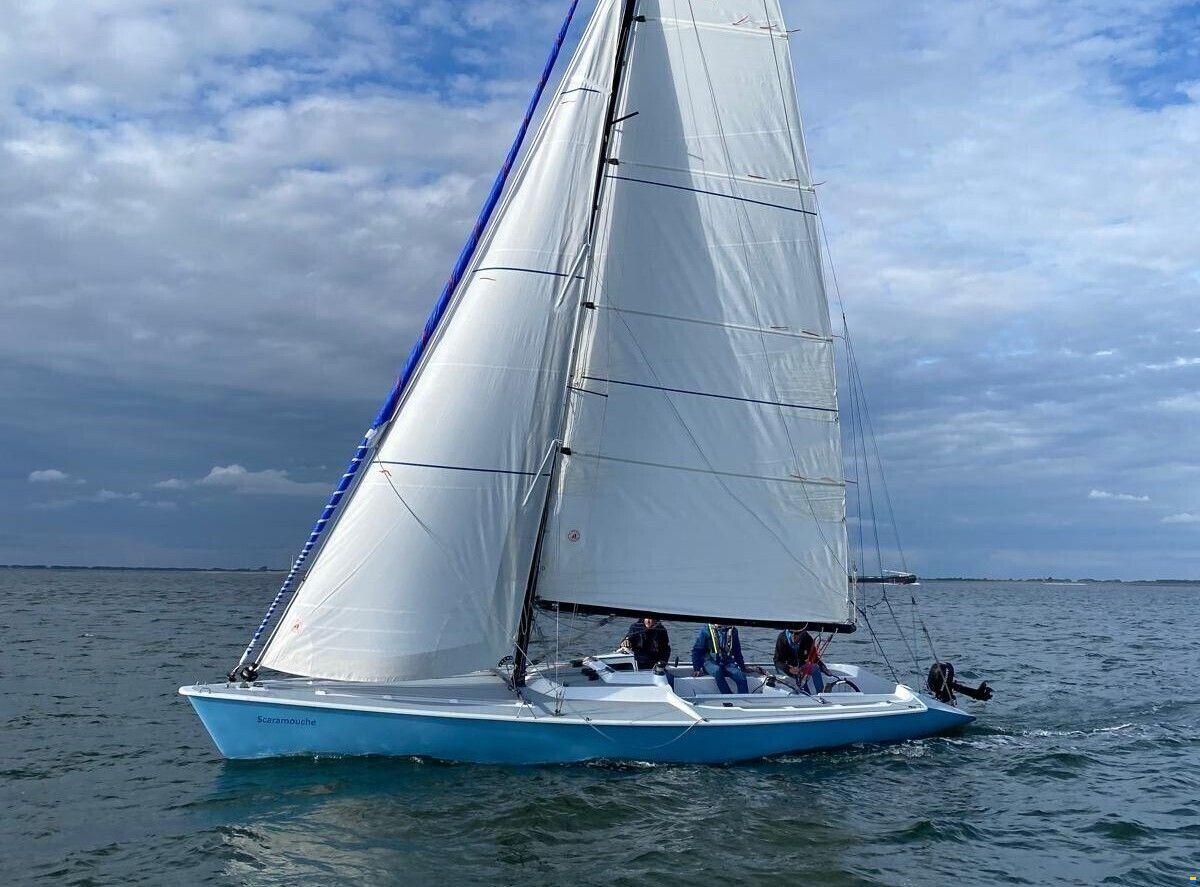 1991 11 meter One Design, 19 800 EUR