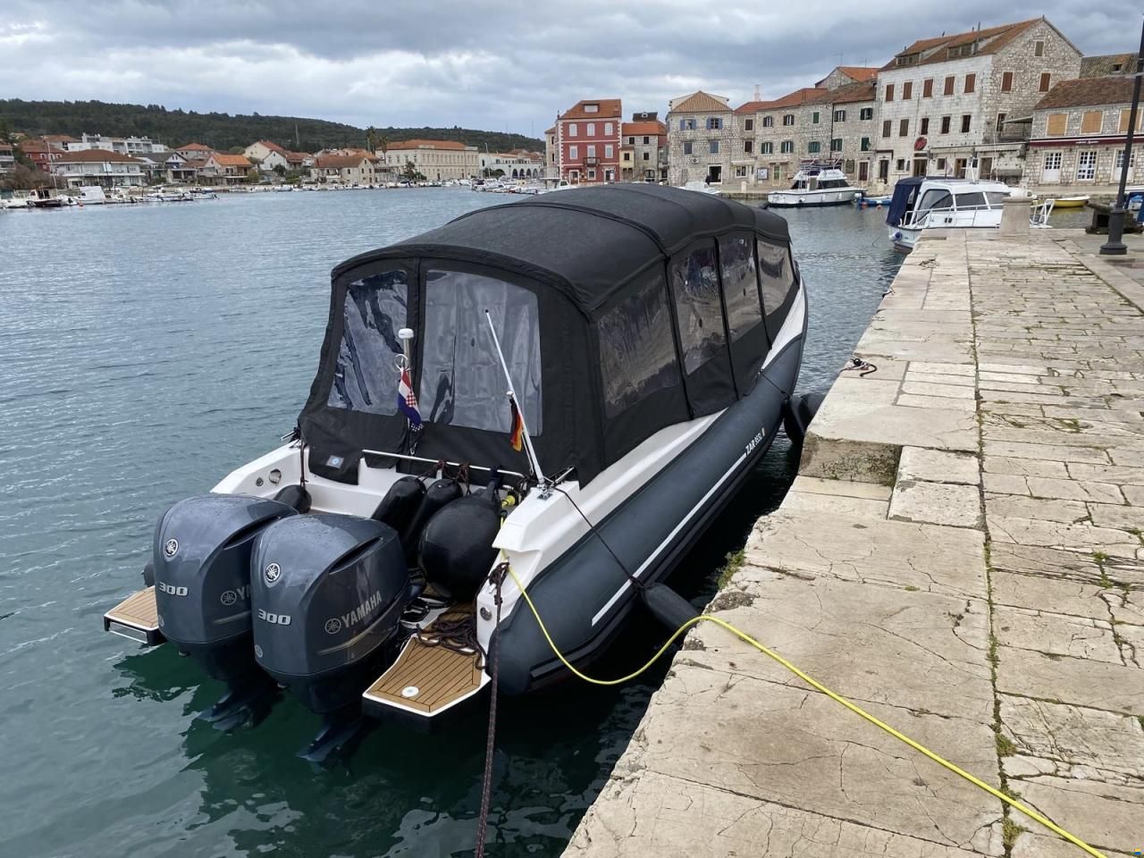2020 ZAR Formenti ZAR 95 SL Sport Luxury Gebrauchtboot, EUR 199.500,-