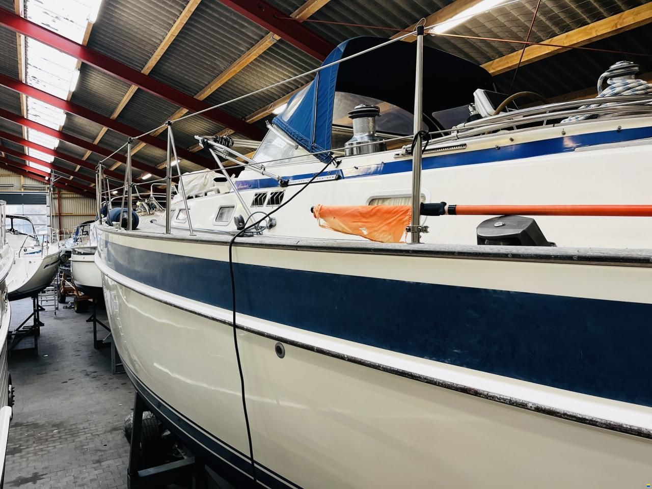 1998 Hallberg-Rassy 42 F MkII, 1 785 000 DKK