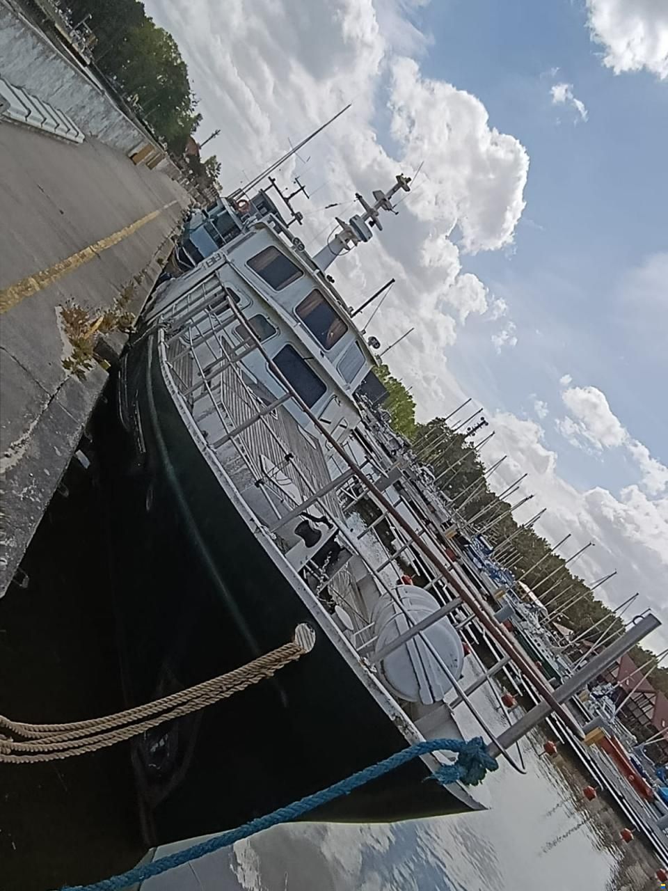 1952 Streifenboot, EUR 174 000,-