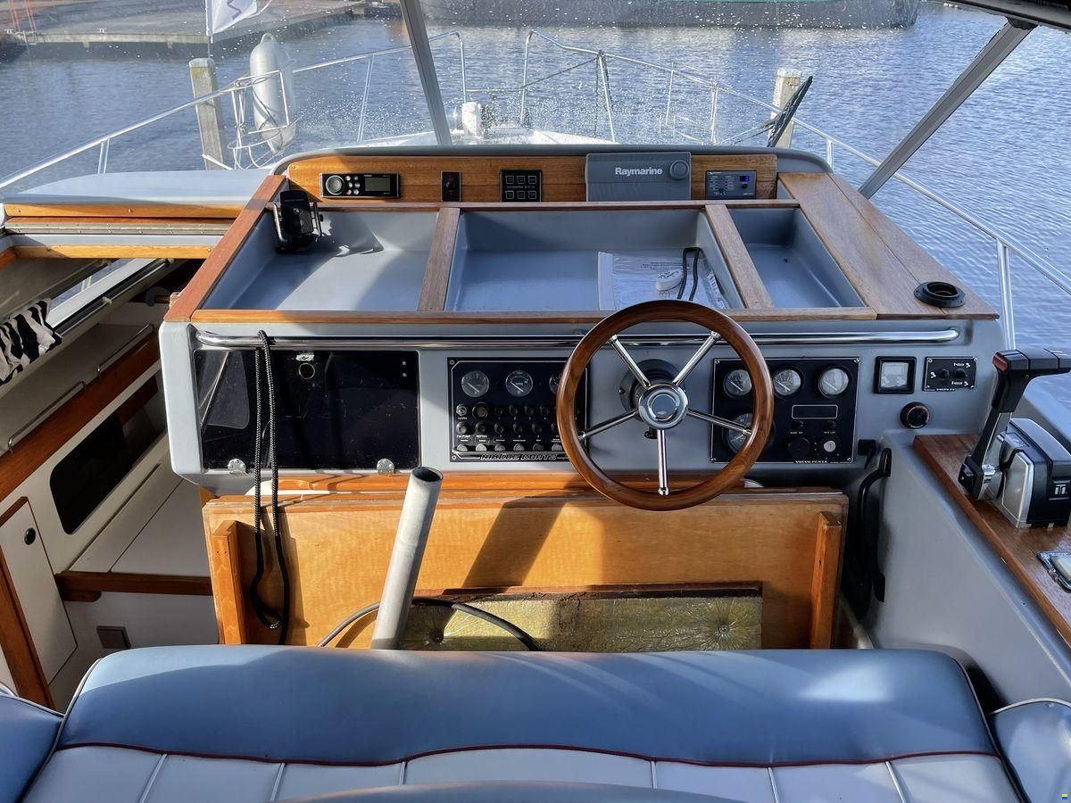 1989 Nimbus 28 DC, 49 500 EUR