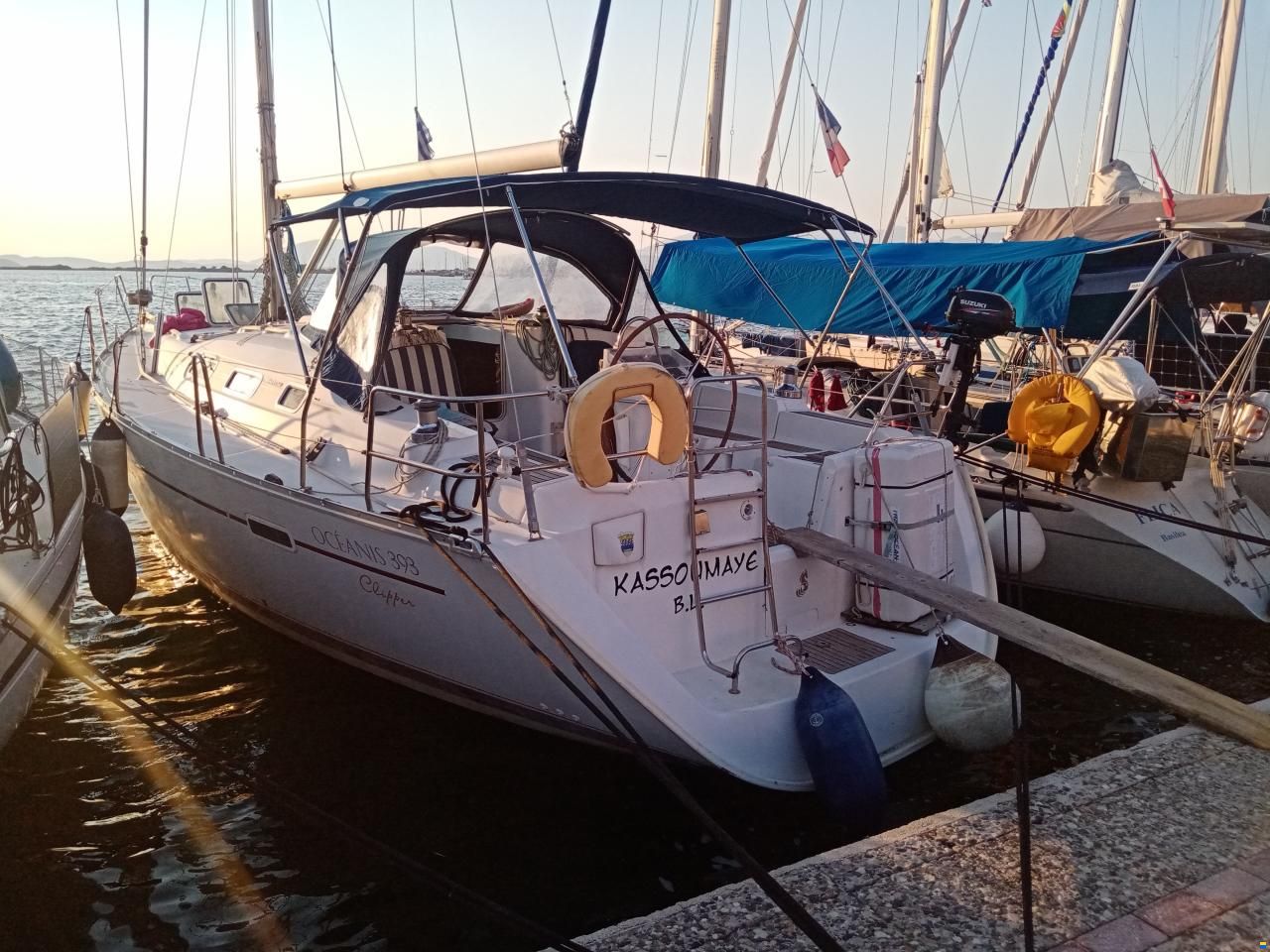 2003 Beneteau Océanis 393 Clipper, EUR 75,000
