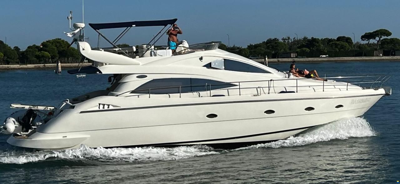 2004 AICON Yachts 52 Fly Bridge, 190 000 EUR