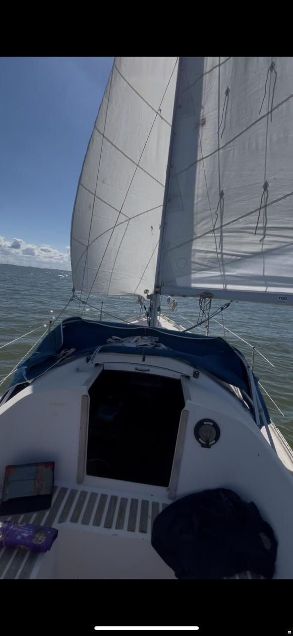 1980 Amigo Yachts 27, EUR 4.500,-