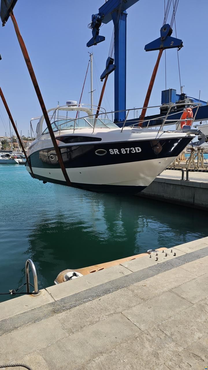 2006 Bayliner 34 diesel, 90 000 EUR