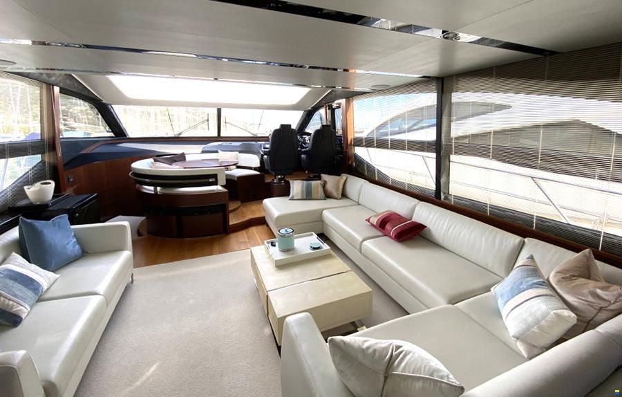 2016 Princess S72, EUR 1.600.000,-