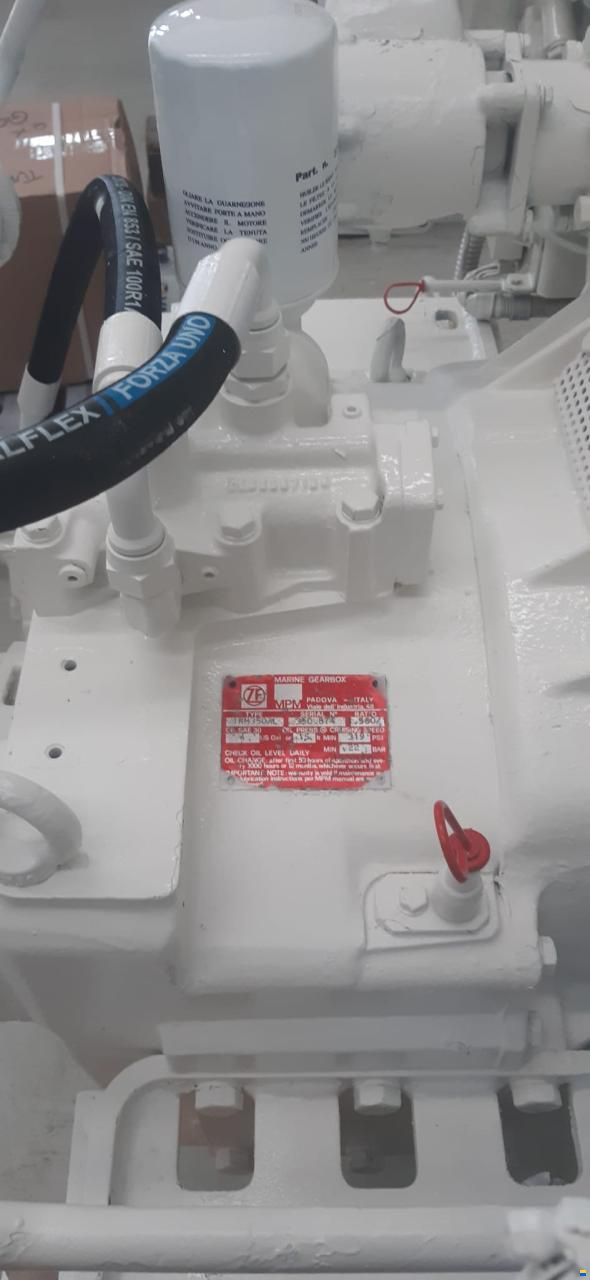 ZF 350M - Gearbox, 3 800 EUR