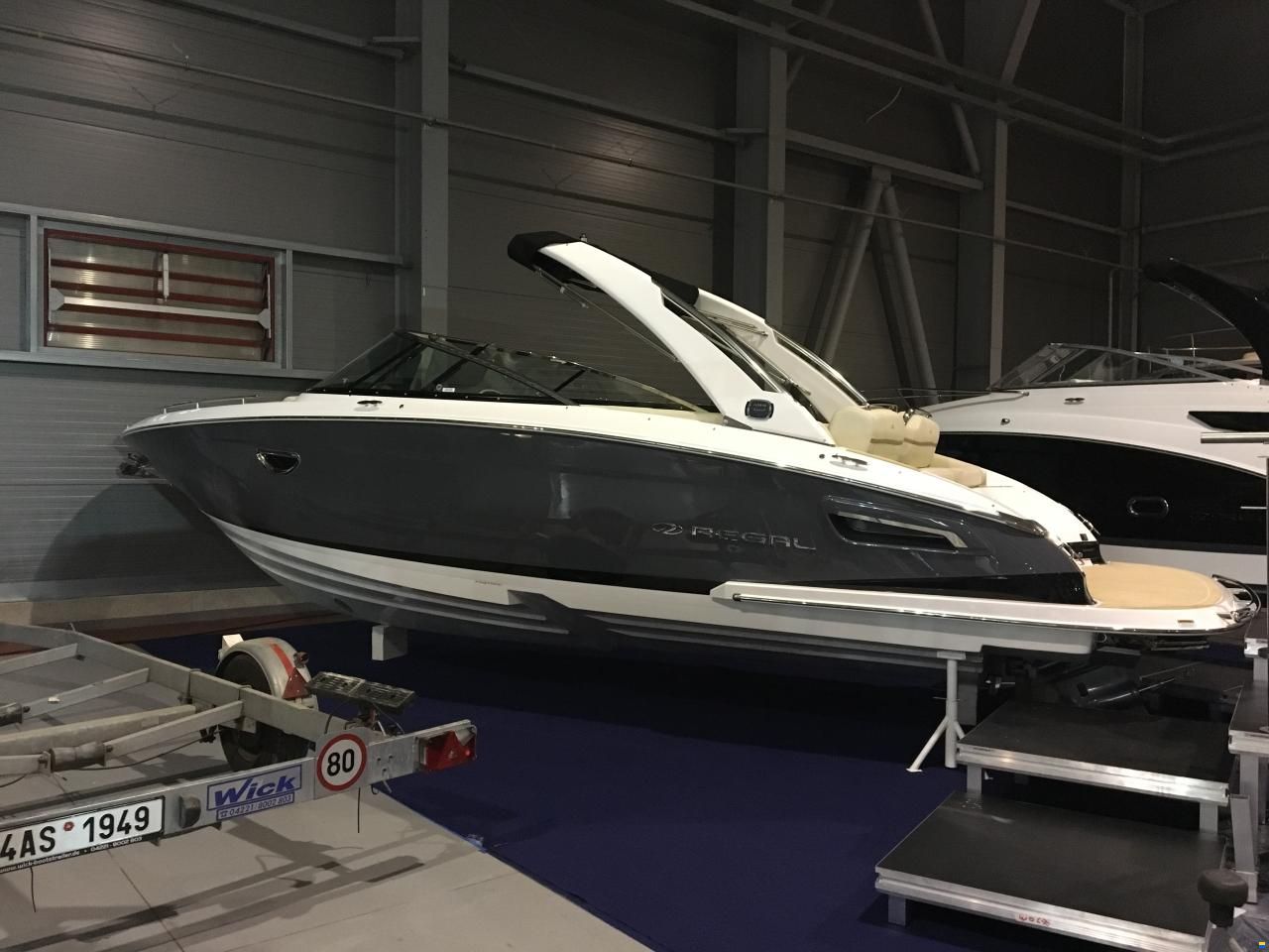 2019 Regal 2800, EUR 135,000