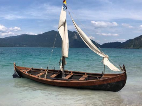 Wikinger Boot, 9 000