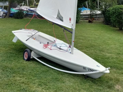 2000 Performance Sailcraft Laser, CHF 2.400,-