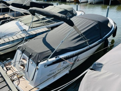 2022 Corsiva 595, EUR 27.500,-