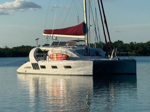 2012 Dean Catamarans 5000, USD 440.000,-
