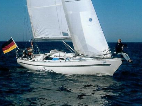 1978 Helmsmann Lady Helmsman, 25 000