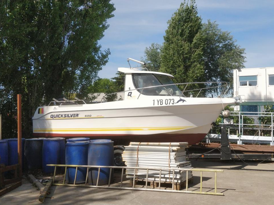 2001 Quicksilver 620 PH, Reserveret