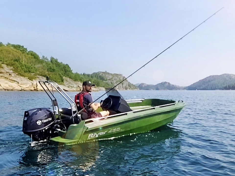 2022 river 460 xr, EUR 7.510,-