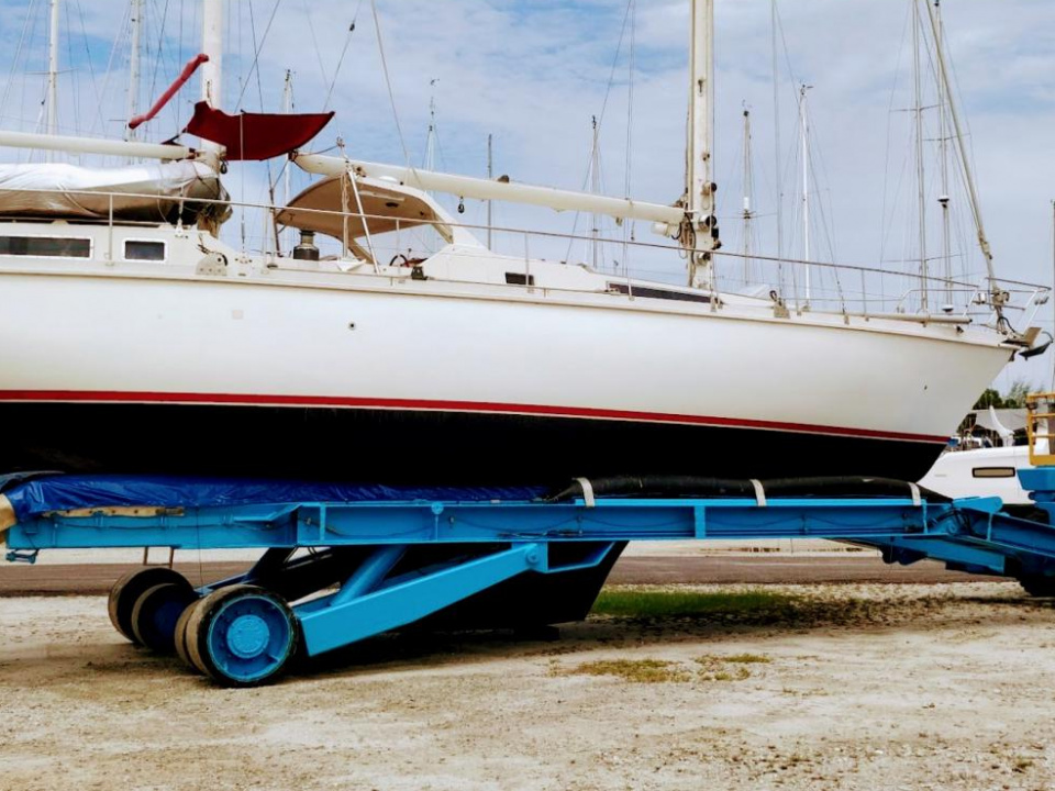 1985 Amel Mango, EUR 99,000