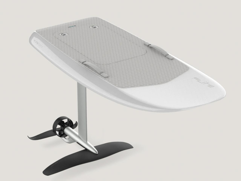 Flite E Foil Board, EUR 7.500,-