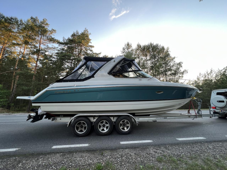 2004 Formula 280 ss, EUR 57.500,-