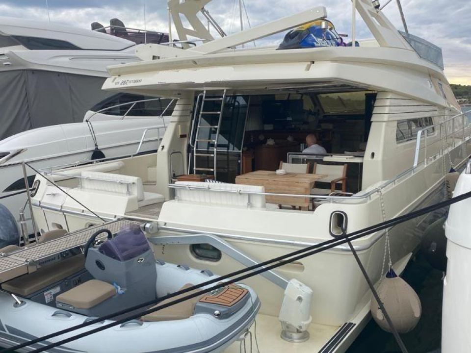 1994 Ferretti 58S/185, EUR 280.000,-