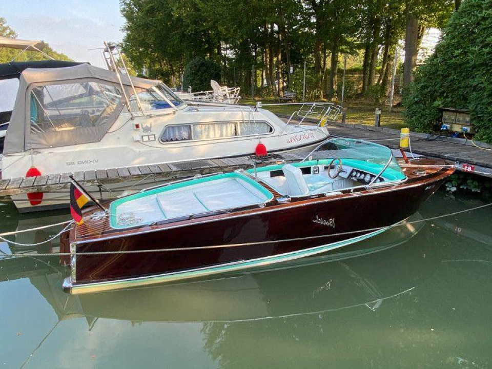 Marktplatz für Boesch Boote - Jetzt Traum erfüllen