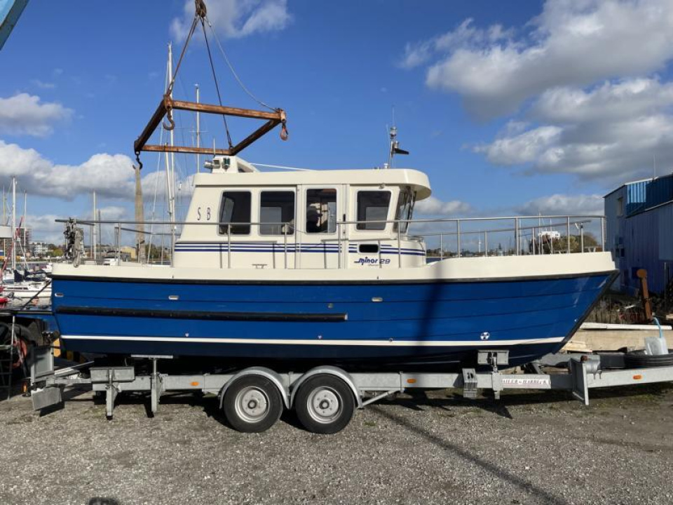 2002 Minor 29 DC Oscar, 67 900 EUR