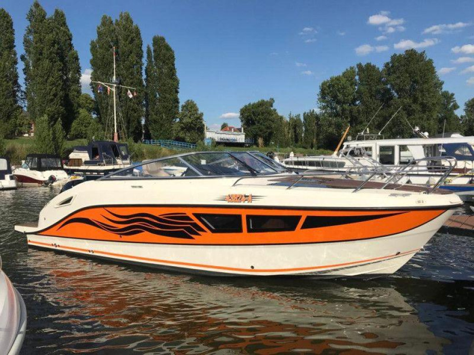 2017 Quicksilver 805 Cruiser, EUR 79.000,-