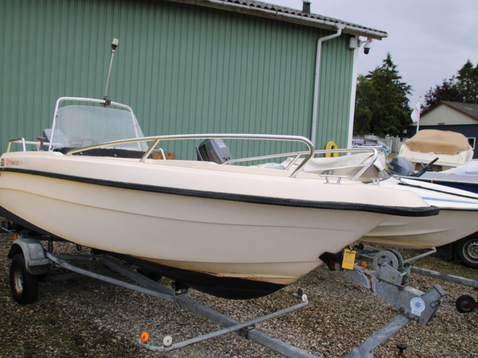 Uttern 4602, DKK 58 000,-