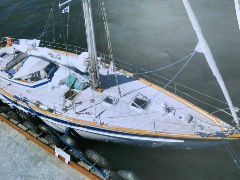 1982 Hallberg-Rassy HR 42, 175 000