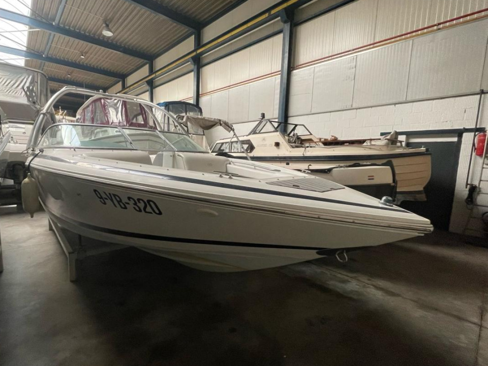 2000 Cobalt (four Winns, Sea Ray, Bayliner, M zu verkaufen