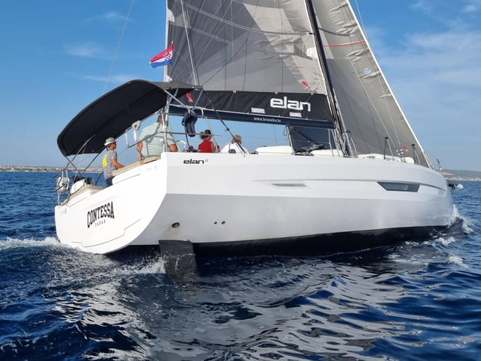 2022 Elan E6, EUR 550.000,-