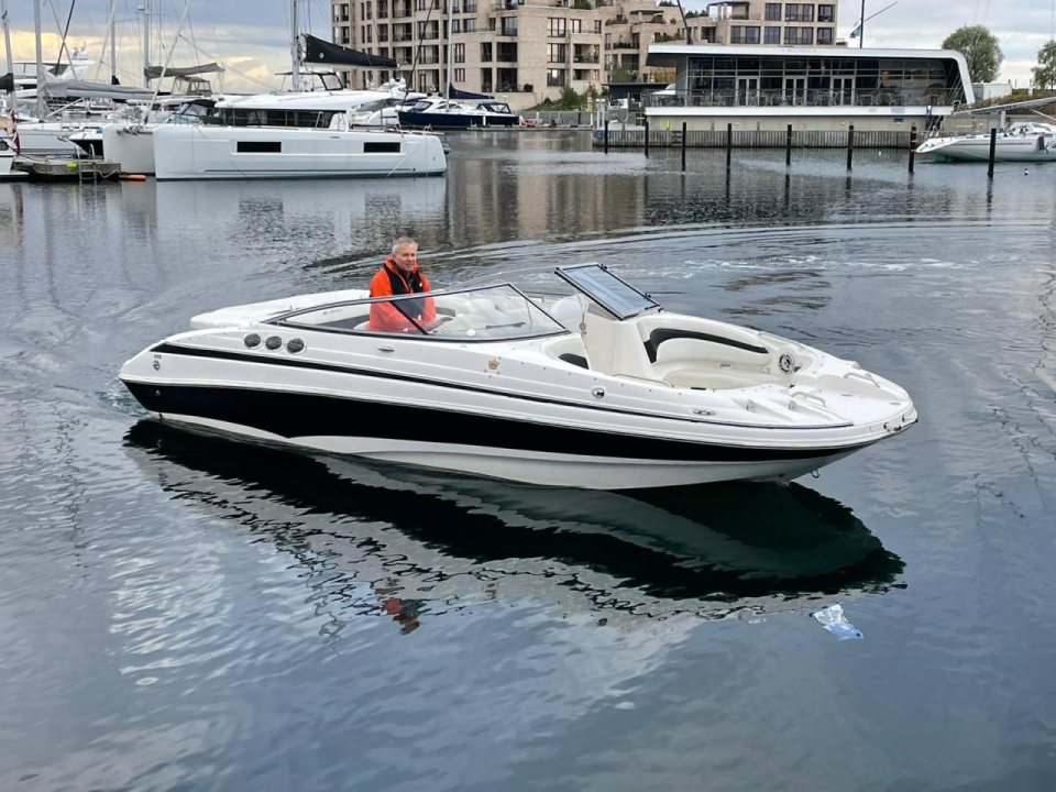 2008 Larson Escape 234, DKK 169.000,-