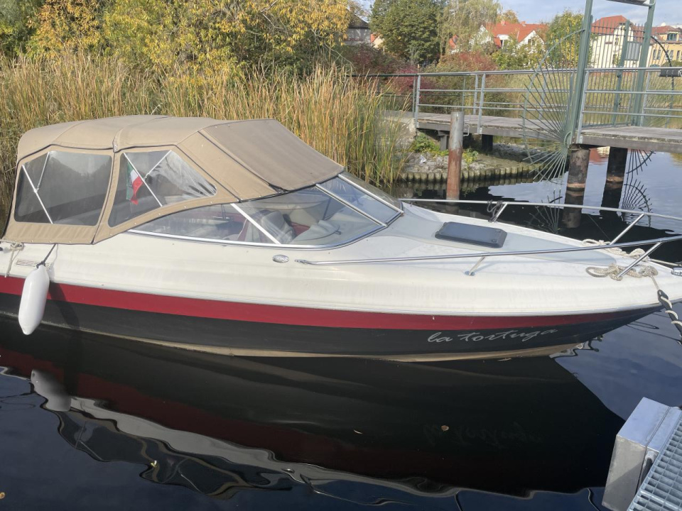 1996 Maxum 2000 SCL, 19 000 EUR