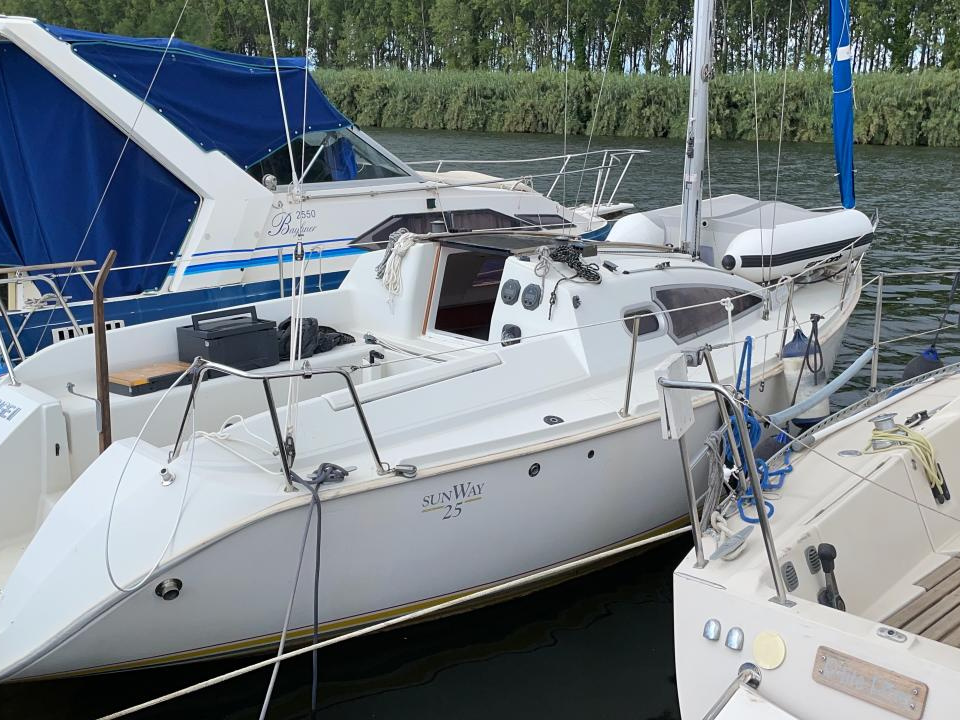 1992 Jeanneau Sun Way 25, EUR 10.000,-