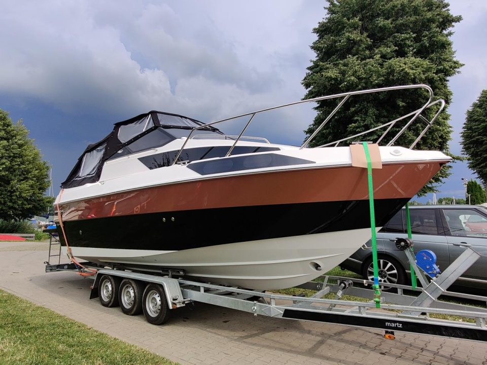 2021 Sealine 255 Senator, 89 500