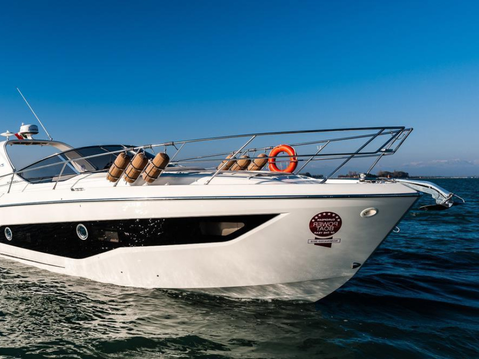 2024 Cranchi Z35, EUR 510.000,-