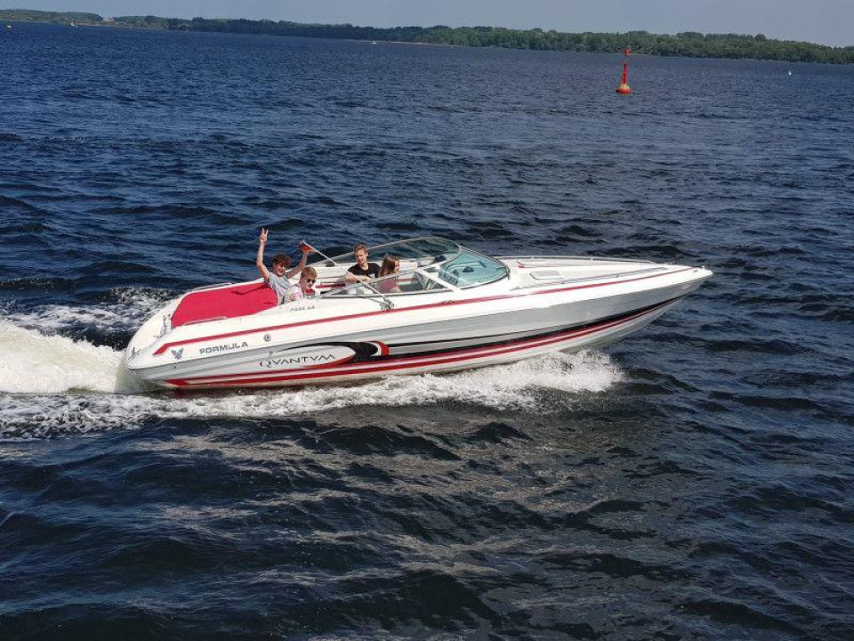 1996 Formula 252 LS, EUR 23.500,-