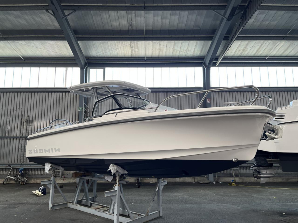 2023 Nimbus T8 T-Top V8 300 PS Mercury V8, EUR 157.000,-