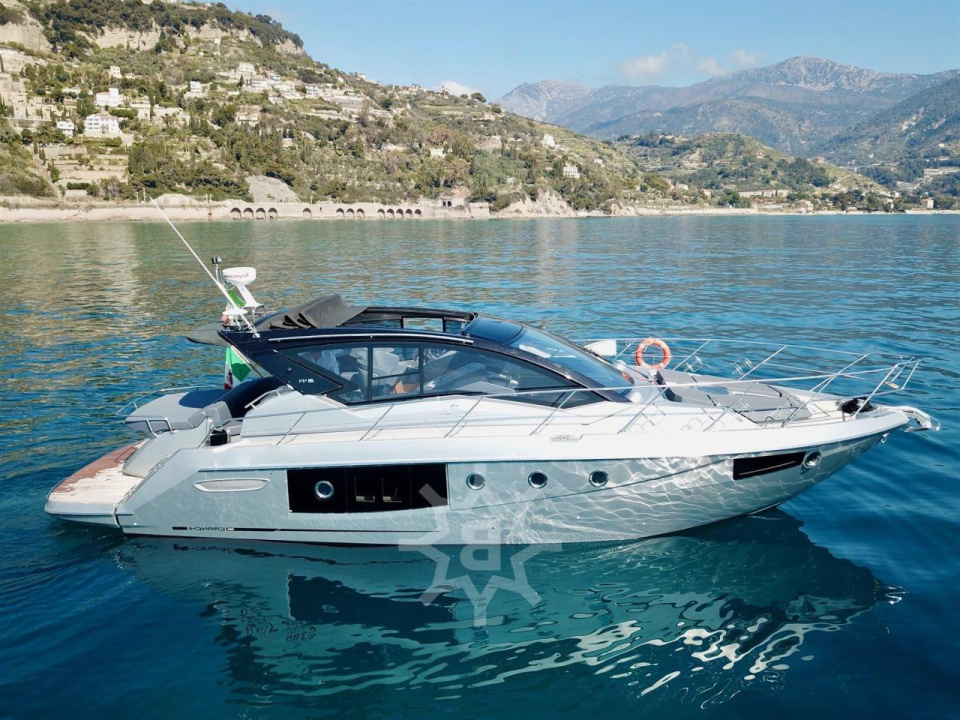 2021 Cranchi M44 HT, EUR 580.000,-