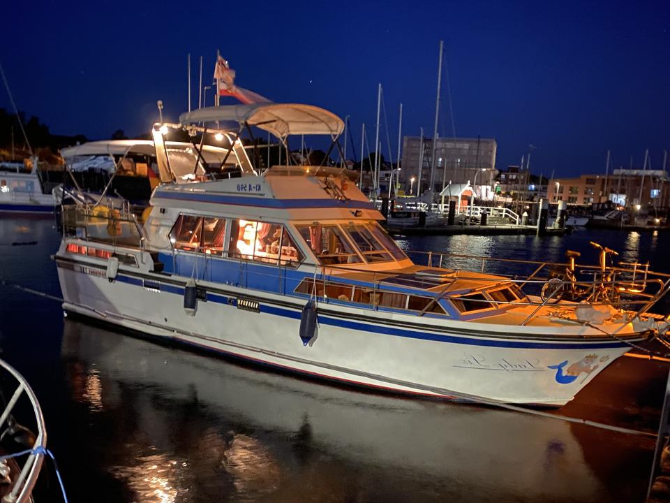 1988 Neptunis, 61 000 EUR