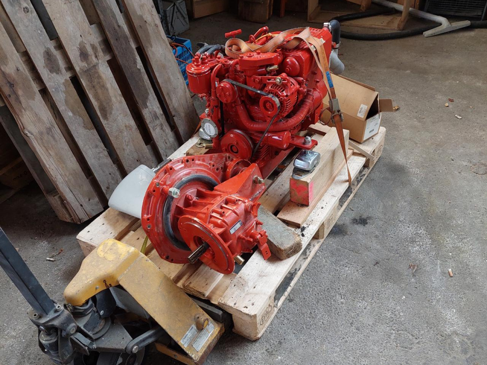 2010 BETA Marine Diesel Diesel mit Saildrive, CHF 2.500,-