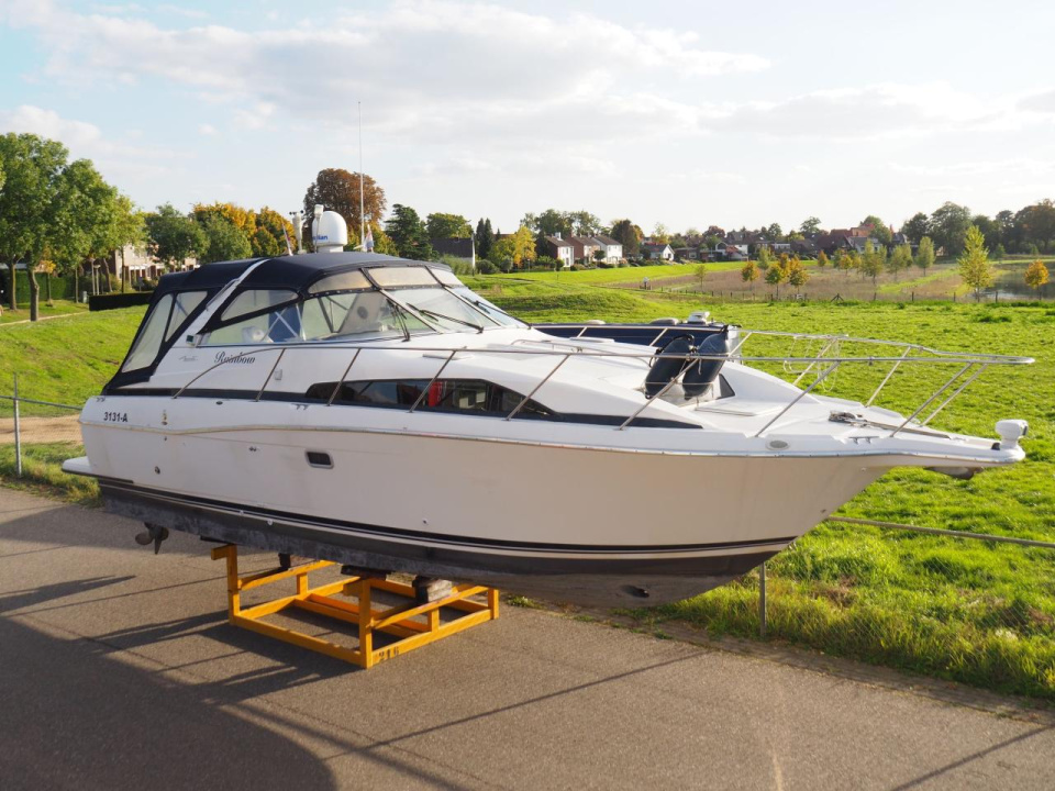 1997 Bayliner 3255 Avanti, EUR 45.000,-