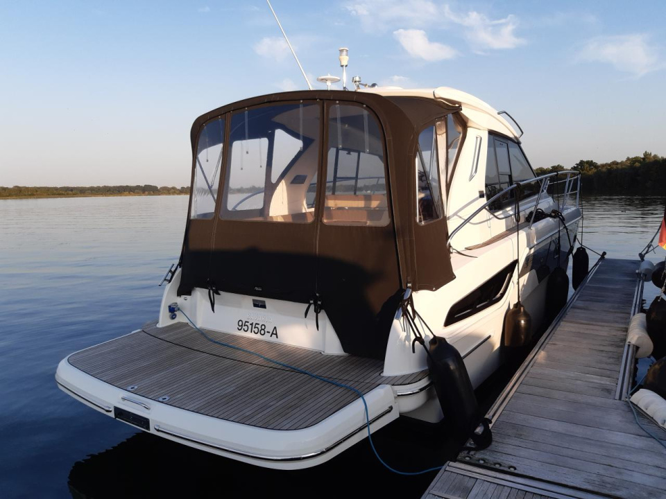 2016 Bavaria Sport 33 HT, EUR 230.000,-