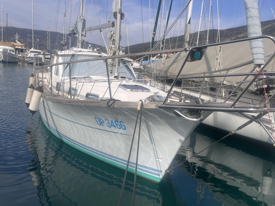 2012 NAUTICAT 331, EUR 185.000,-