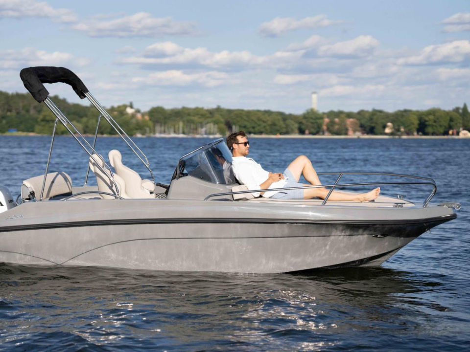 2022 Trident Marine luna, EUR 32.799,-