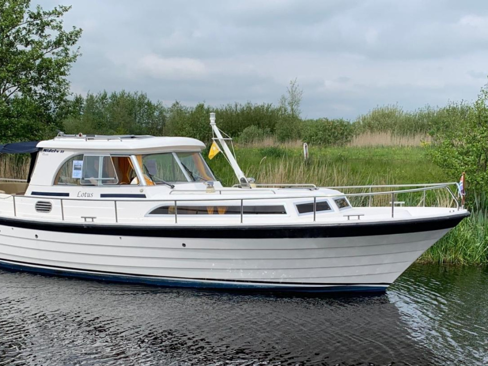 Nidelv Motorboote