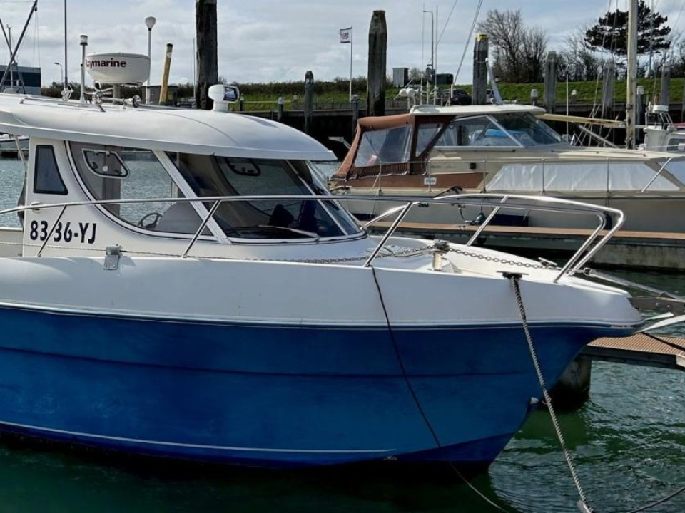 2004 Arvor 250 AS, EUR 34.900,-