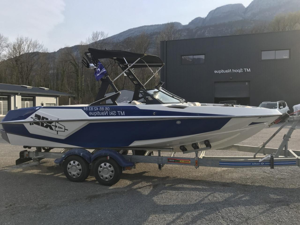2018 Axis T22, EUR 82.500,-