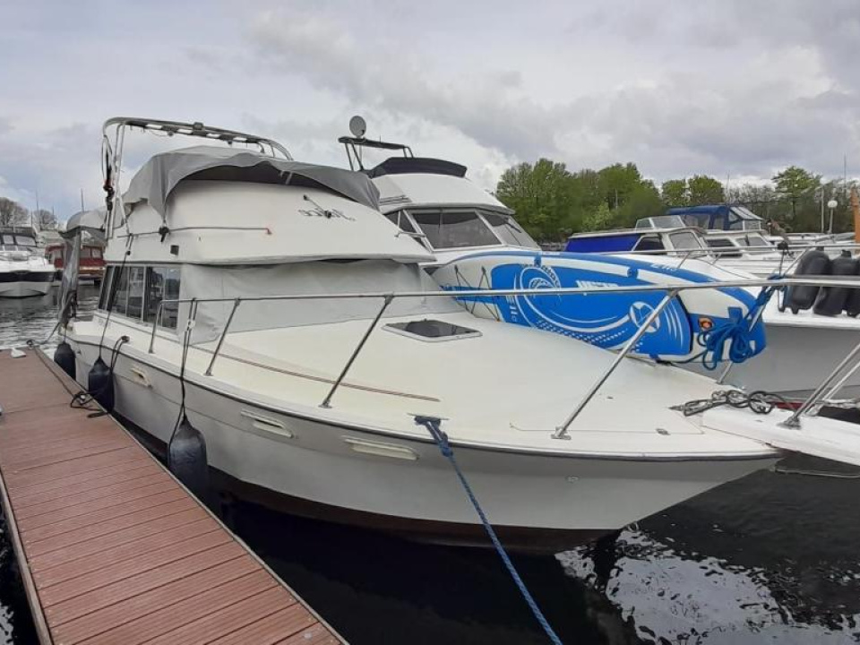 1987 Bayliner 2850 Contessa Fly, EUR 25.500,-
