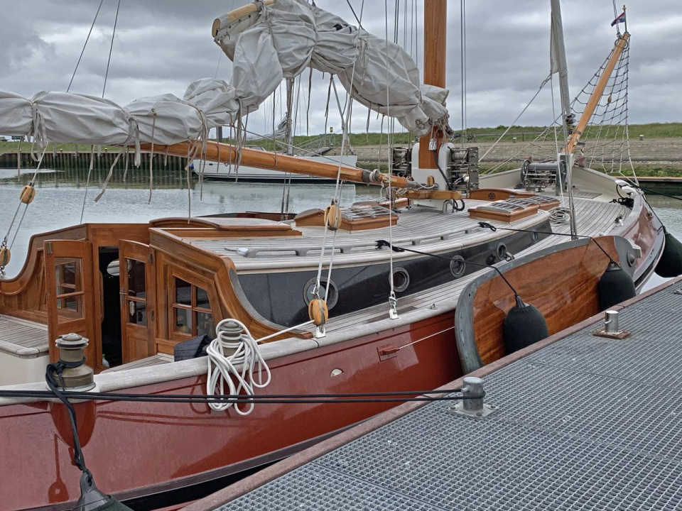 2000 Lemsteraak Woeste Willem Hoek Design, 425 000 EUR